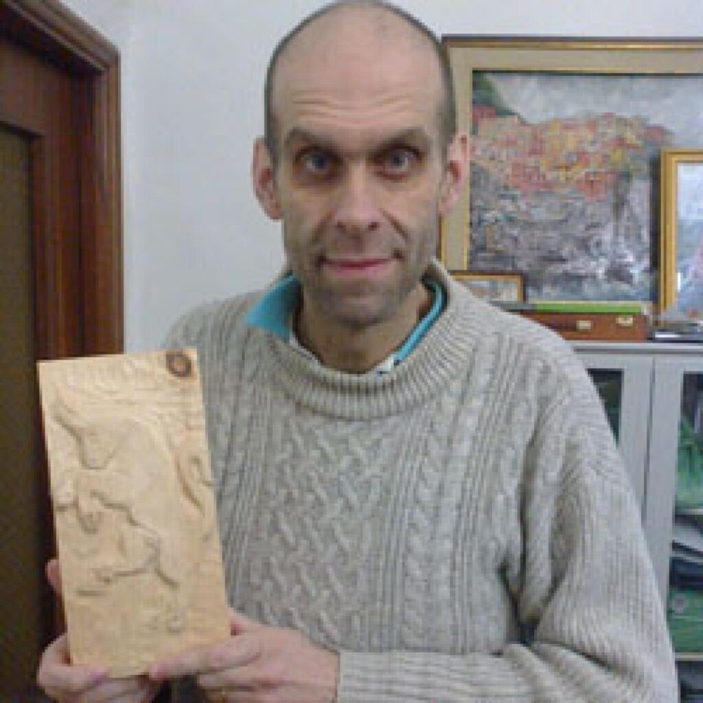 Addio a Marco Barbieri, lo scultore del legno - NoviOnline