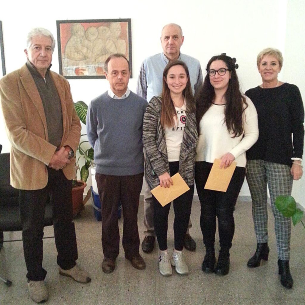 Lettura interpretativa, il liceo Amaldi premia Sara e Martina - NoviOnline