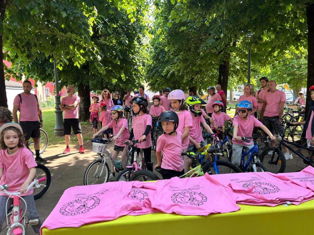 Pasturana: studenti in bici aspettando il Giro - NoviOnline